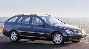 2004 Mercedes C-Class | Specifications - Car Specs | Auto123