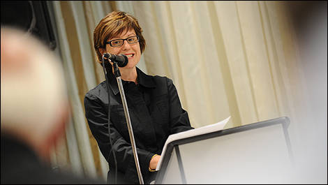 Toyota tweaks carryovers to squeeze out more fuel efficiency | Car News ...