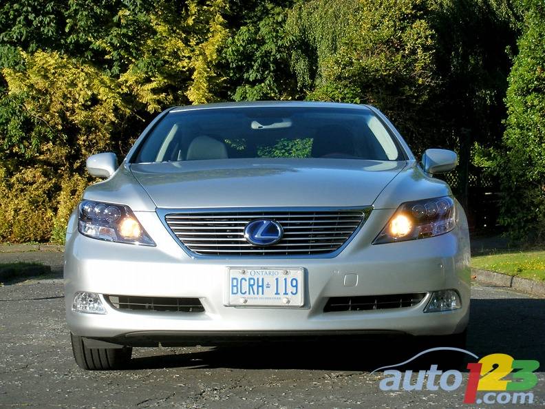 2009 Lexus LS 600h L Review Editor's Review | Car News | Auto123