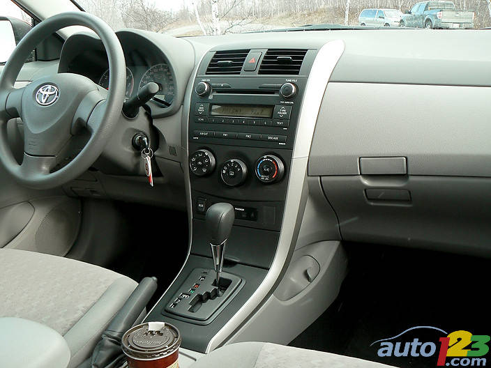 Toyota Corolla CE 2010 : essai routier Essai Routier | Actualités ...