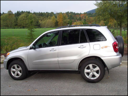 2004 Toyota RAV4 "Chili" Special Edition Road Test Editor's Review ...