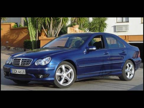 2005 Mercedes-Benz C-Class Road Test Editor's Review | Car News | Auto123