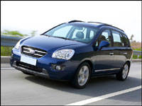 Kia Introduces Rondo Compact Minivan at Madrid | Car News | Auto123