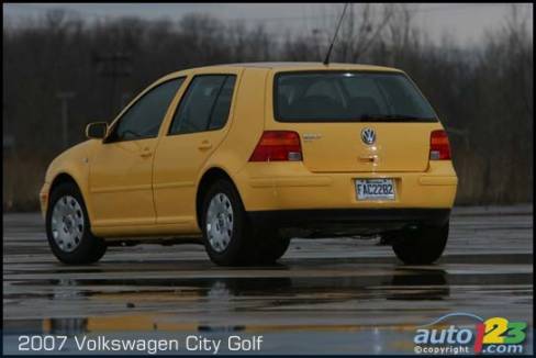 2007 Volkswagen City Golf Road Test Editor's Review | Car News | Auto123