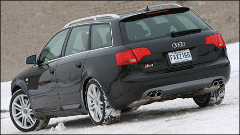2008 Audi S4 Avant Road Test Editor's Review | Car News | Auto123