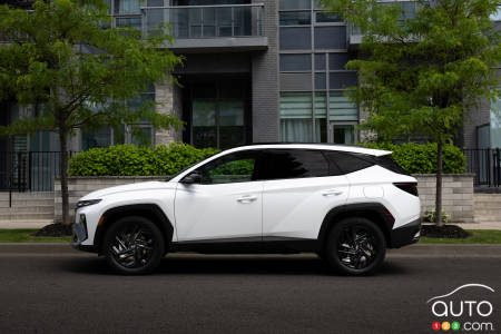 Hyundai Tucson Night Edition gives the compact SUV a tux | Car News ...