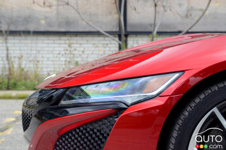 The Acura NSX: Why doesn’t it sell more? | Car Reviews | Auto123