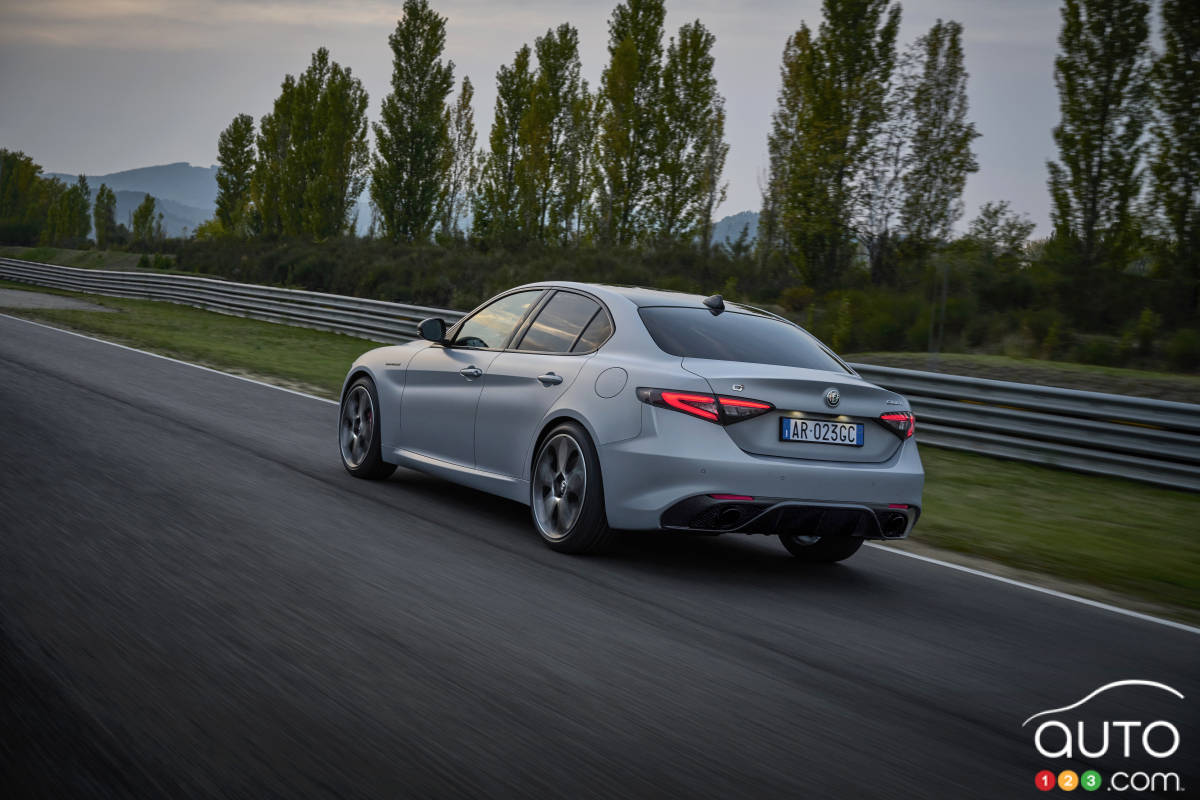 Des changements subtils | Alfa Romeo Giulia et Stelvio 2024 : des ...