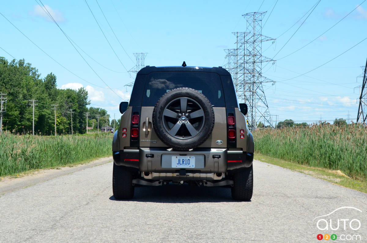 Essai du Land Rover Defender 90 2021 | Pour la boue ou les boulevards ...