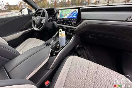 2026 Lexus TX 500h test drive | Car Reviews | Auto123