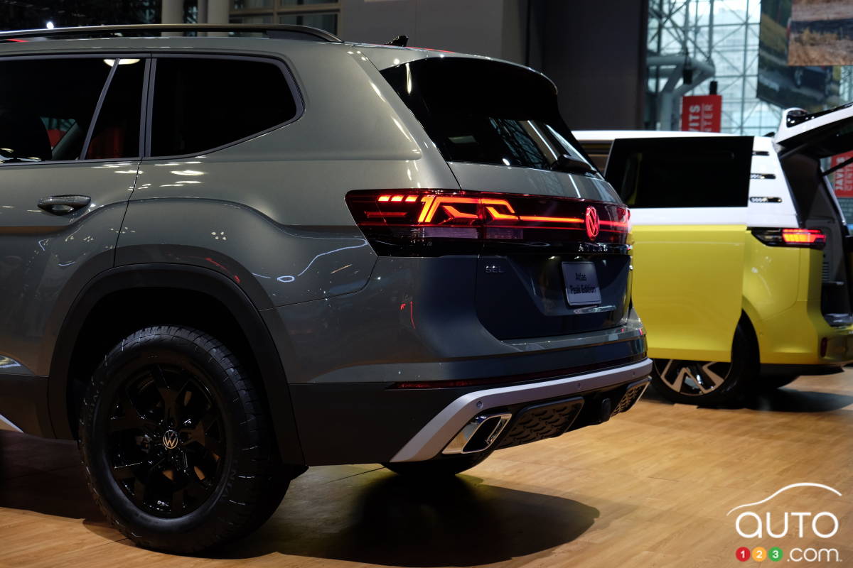 Automobiles | New York 2023 : un Peak Edition plus robuste pour le ... Automobiles | New York 2023 : un Peak Edition plus robuste pour le ...