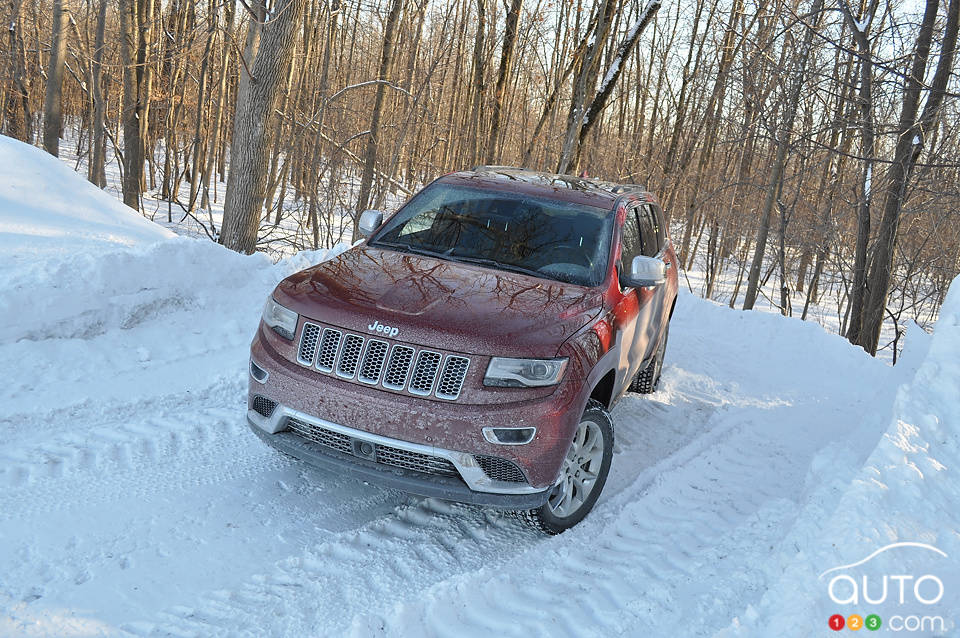 2014 Jeep Grand Cherokee Summit EcoDiesel Review | Car Reviews | Auto123