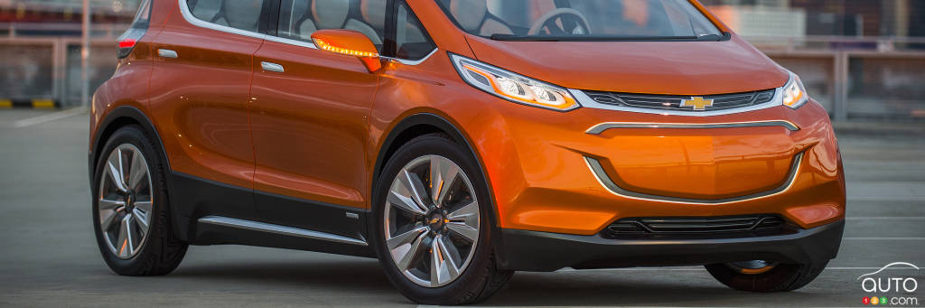 2017 Chevrolet Bolt EV charged up for CES debut | Car News | Auto123