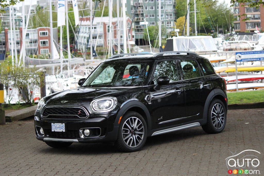 Top 10 luxury sub-compact SUVs for 2017 | Page 10 of 10 | Car News ...