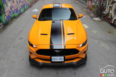 2019 Ford Mustang GT Performance Pack Level 2 Review | Car Reviews ...