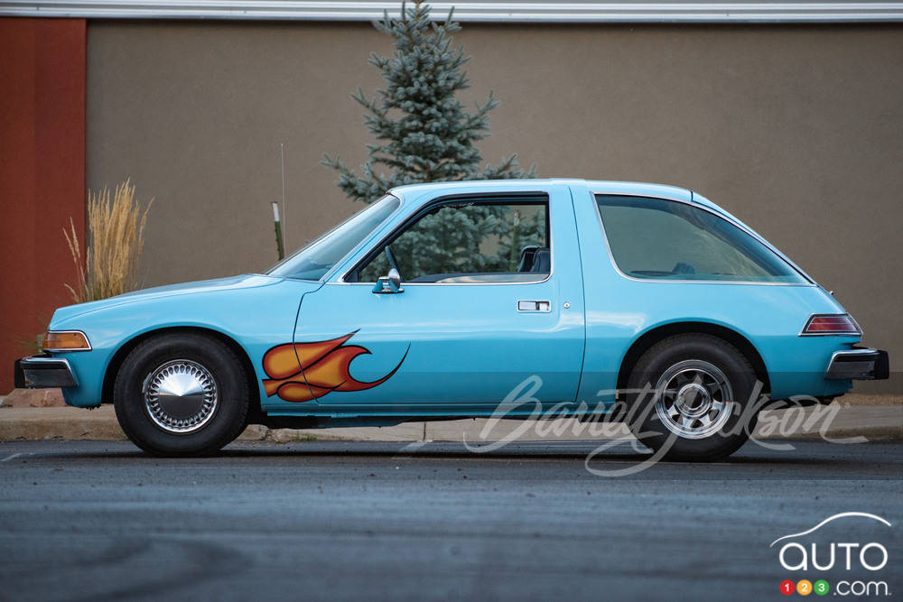 Wayne’s World | Quelqu’un a payé 71 500 $ pour l’AMC Pacer 1976 du film ...