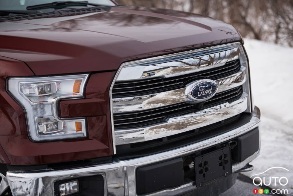 2016 Ford F-150 Lariat FX4 4x4 pictures | Auto123