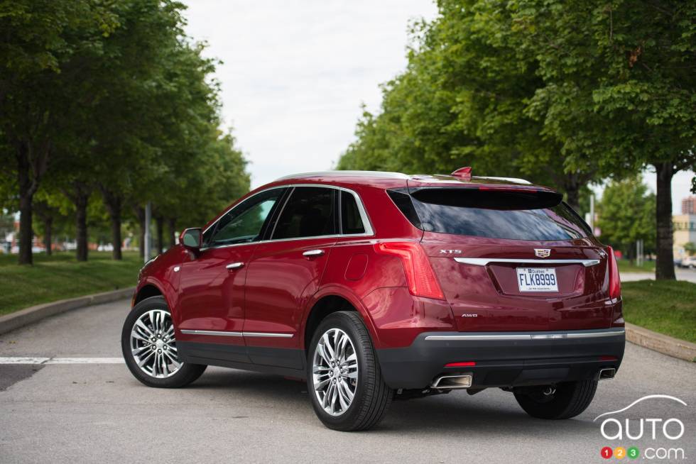 2016 Cadillac XT5 pictures | Auto123