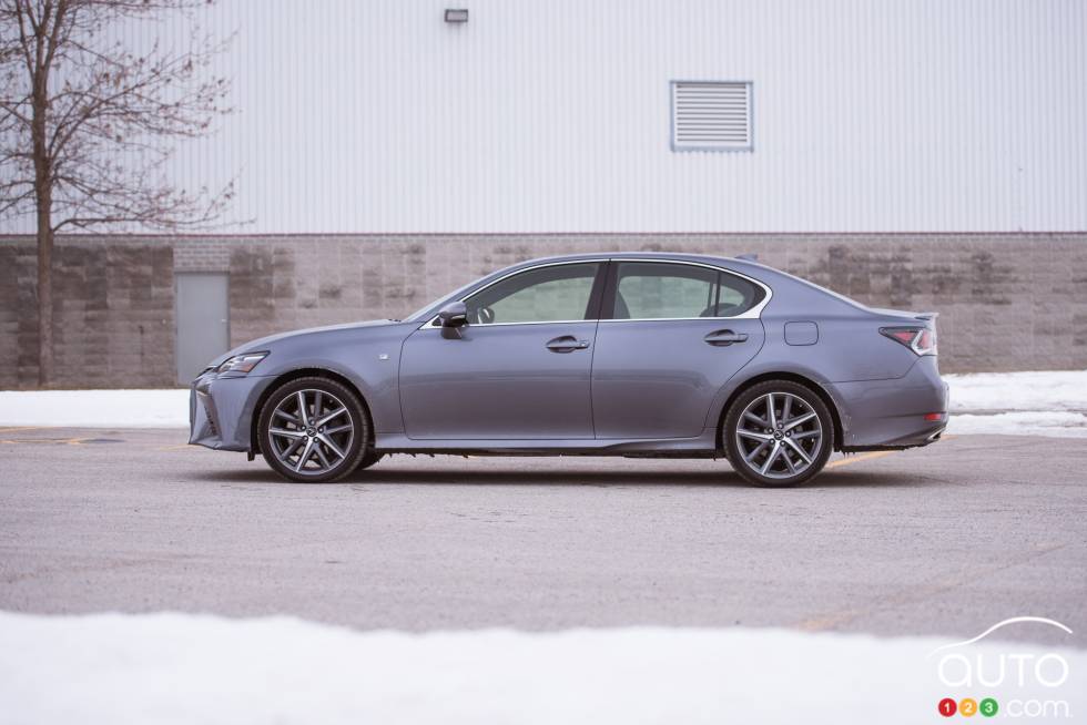 2016 Lexus GS 350 F Sport pictures | Auto123