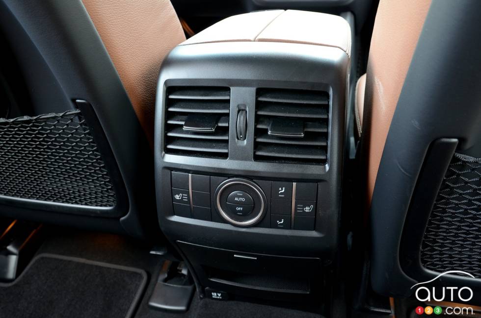 2016 Mercedes-Benz GLE 450 AMG pictures | Auto123