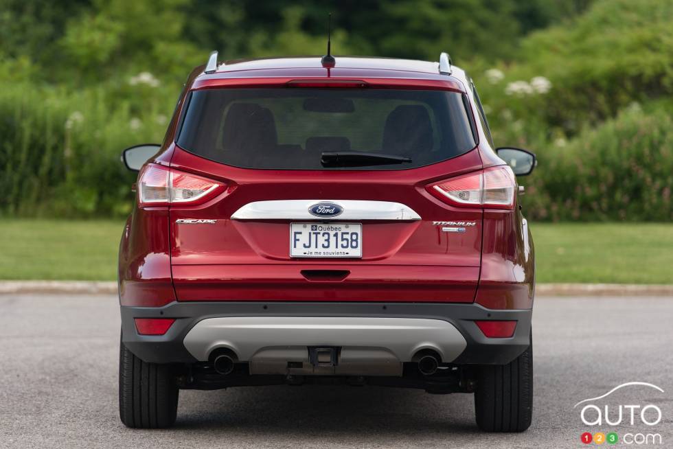 2015 Ford Escape Ecoboost Titanium pictures | Auto123